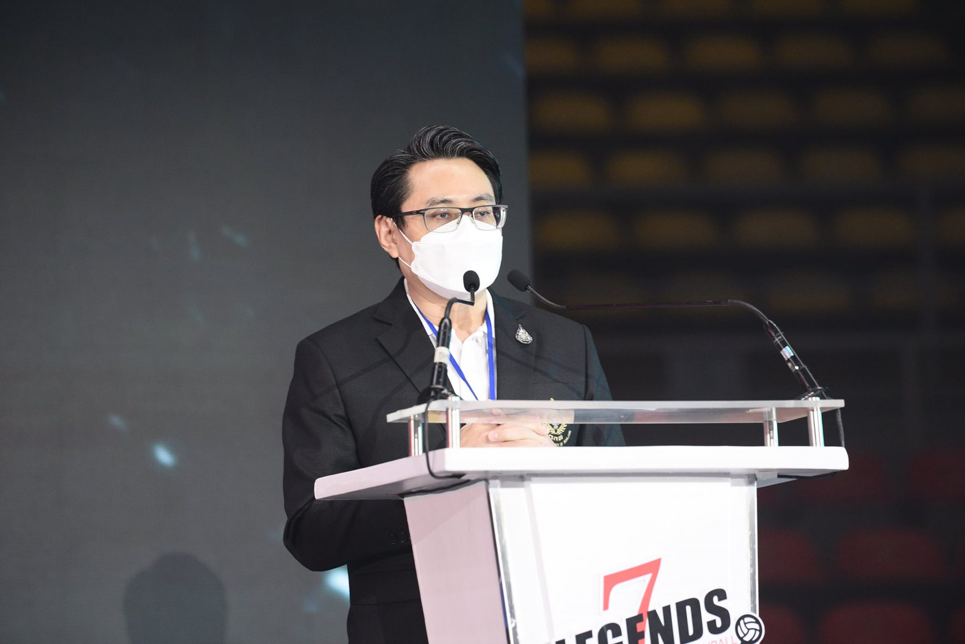 FAB 7 SPARK EMOTIONAL SCENES IN THEIR HEARTFELT FAREWELL TO THAILAND ...