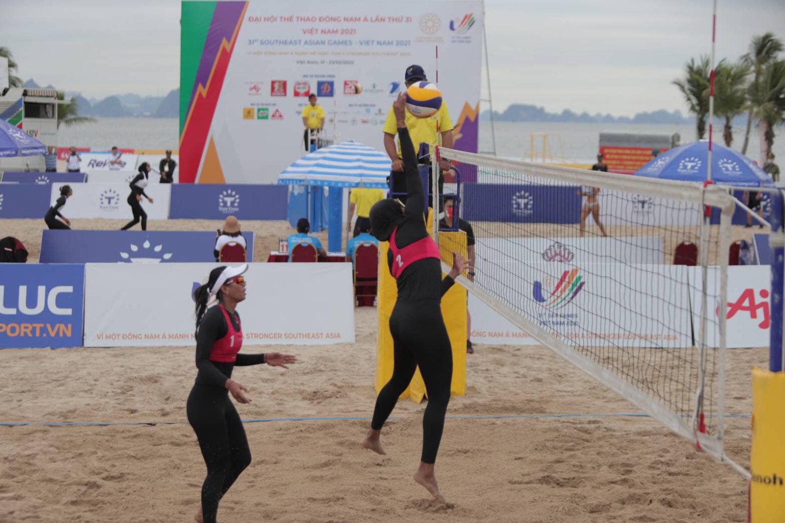 THAILAND ENJOY MIXED LUCK ON DAY 2 OF 31ST SEA GAMES BEACH VOLLEYBALL ...