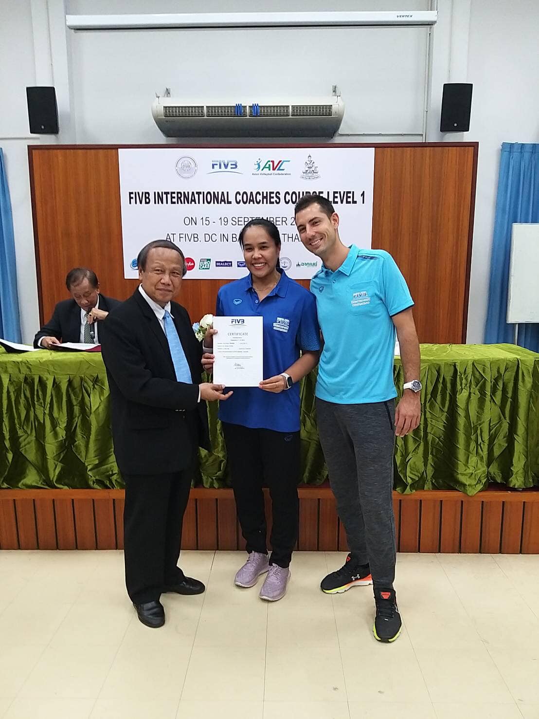 FIVB INTERNATIONAL LEVEL-1 COACHES COURSE IN THAILAND ENDS ON HIGH NOTE – Asian Volleyball ...
