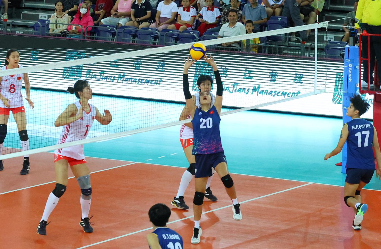 UNBEATEN CHINA SWEEP VIETNAM IN LOPSIDED BATTLE IN 22ND ASIAN WOMEN’S ...